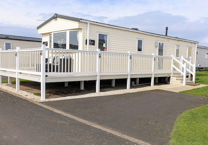 The Fabulous The Glen 44 - Berwick-upon-Tweed