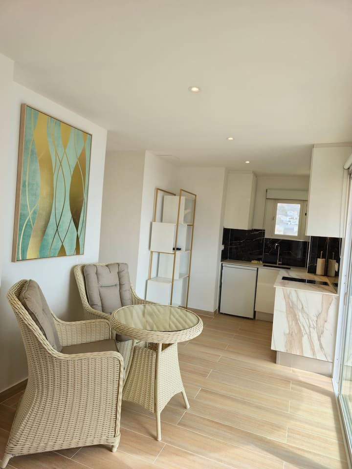 Renovated Panoramic Seaviews Las Vistas Studio - Playa de las Américas