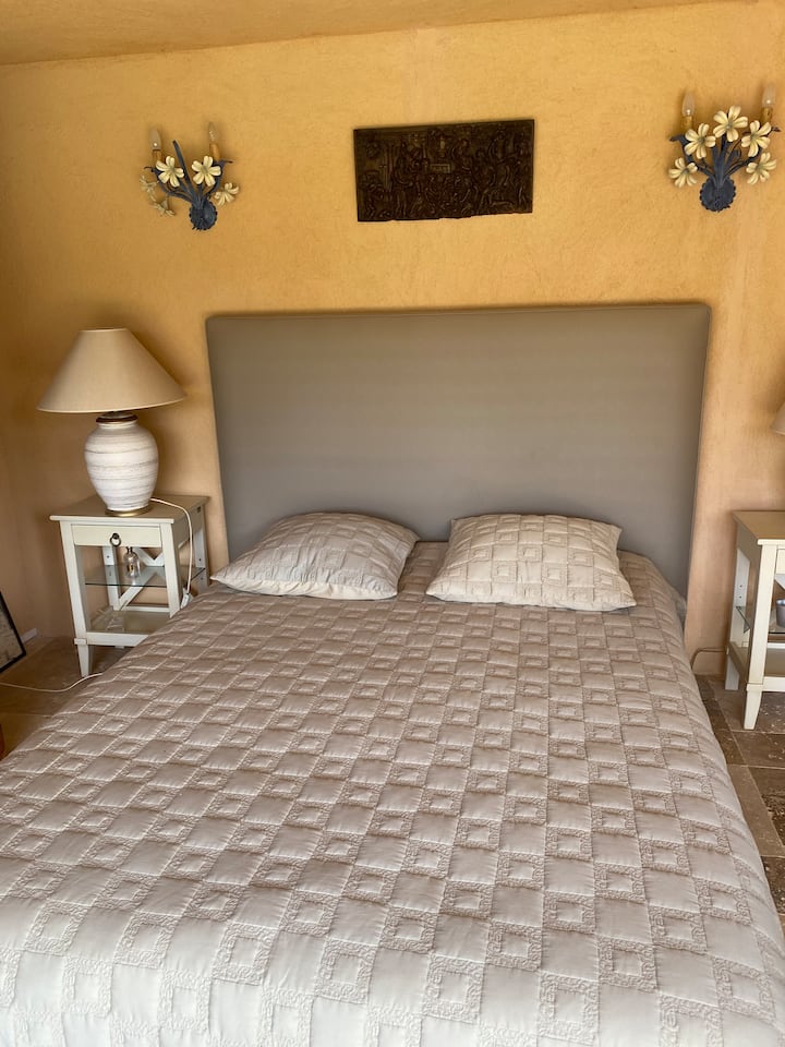 Chambre D’hôtes - Cotignac