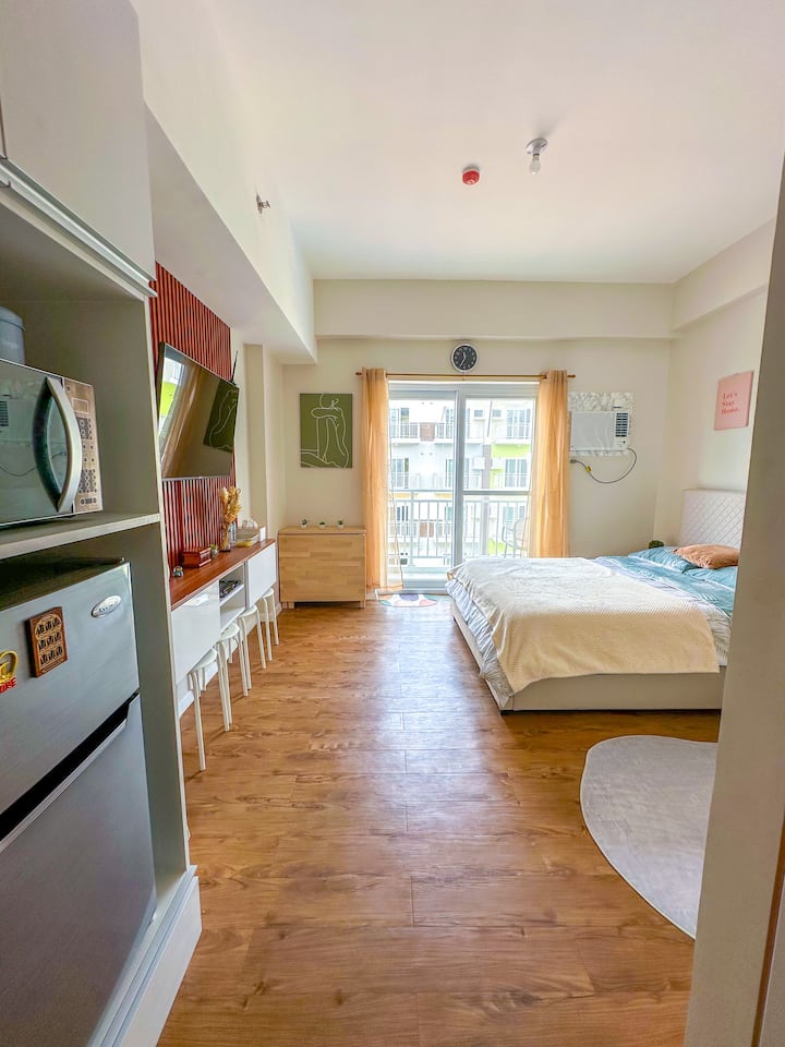 Safe & Cozy Minimalist Haven 5 Mins From Airport - Lapu-Lapu City