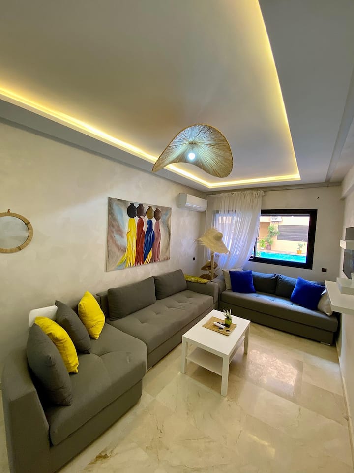 Logement 2 Chambres Avec Piscine Face Gare Guèliz - Marrakesh