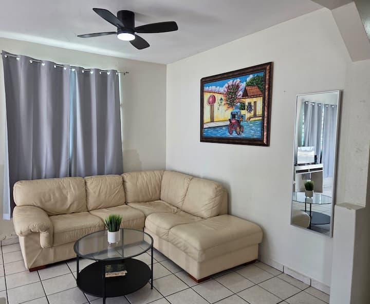 Jj Turquesa House Puerto Nuevo - Guaynabo