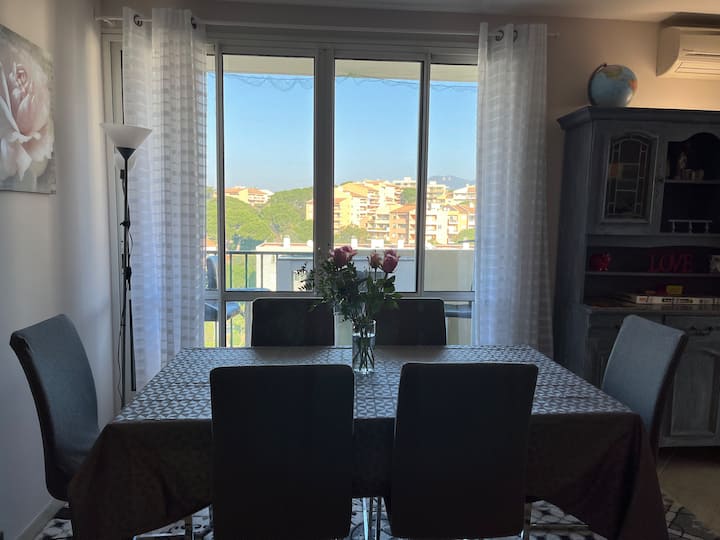 Homey Happy Home - Saint-Tropez