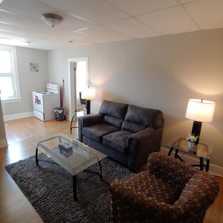 216 Hello Convenience! - Moose Jaw