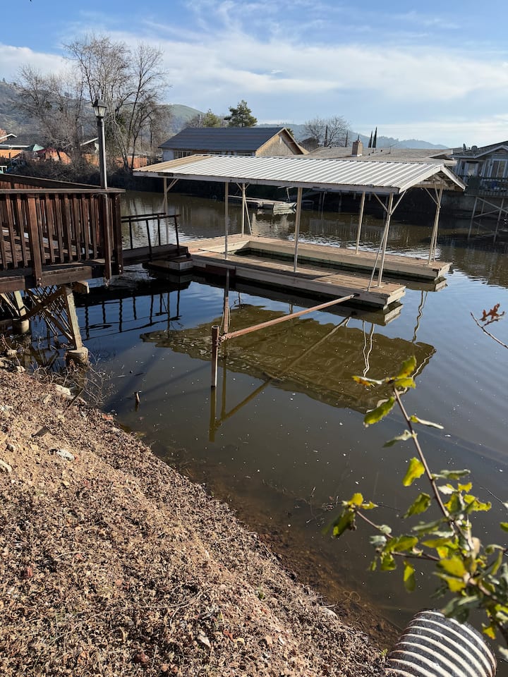 "Anchor-in On Clear Lake" - Clearlake, CA