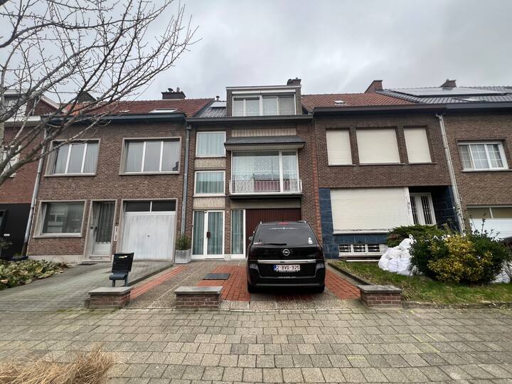 Groot Huis Met 3 Slaapkamers - Niel