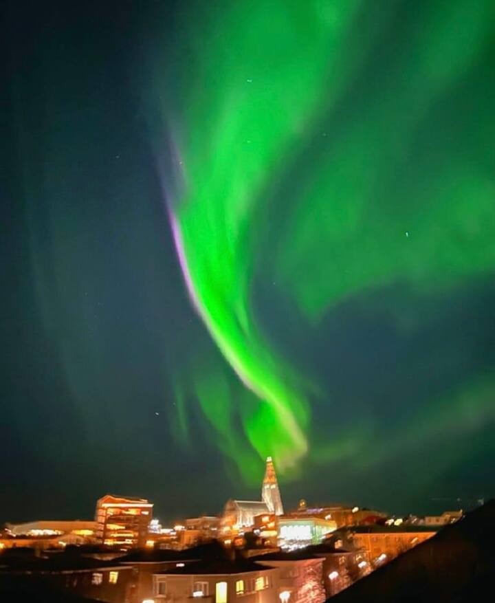 Heart Of Reykjavík - Islande