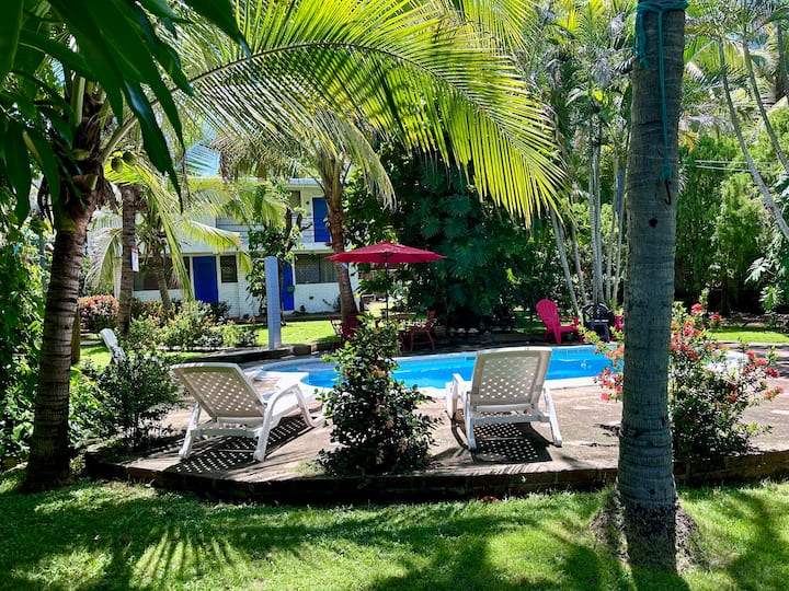 Secret Garden, Private Pool And Central Location. - La Libertad