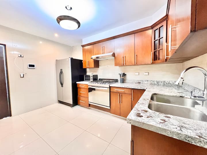 Depa Familiar Y Tranquilo En Contry - Monterrey