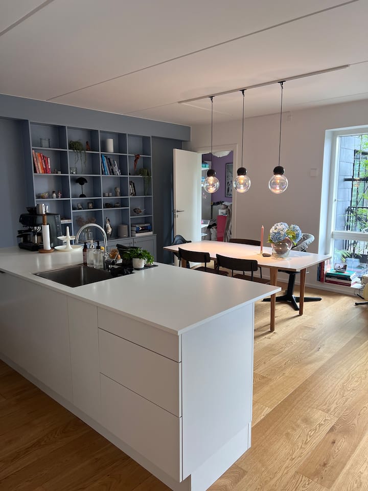 Rummelig Og Stilfuld Lejlighed I Carlsbergbyen - Copenhaguen