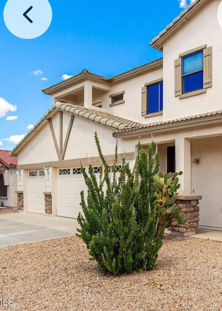 Quiet With Easy Access To Area. - Apache Junction, AZ