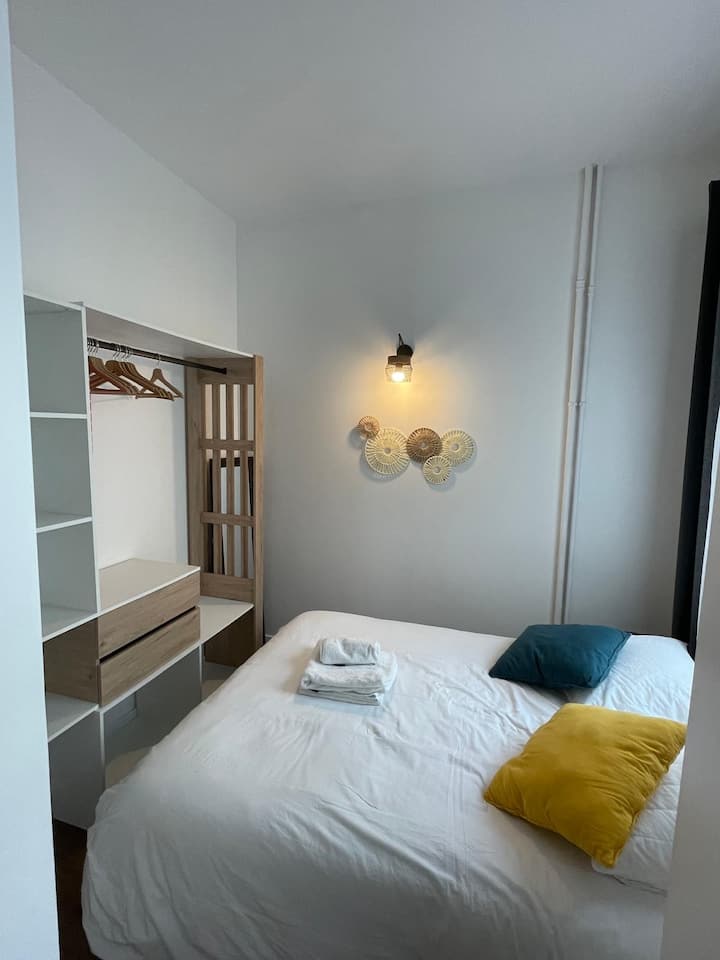 Studio Avec Clim, Tram/plage 5 Min – Calme/confort - Nice