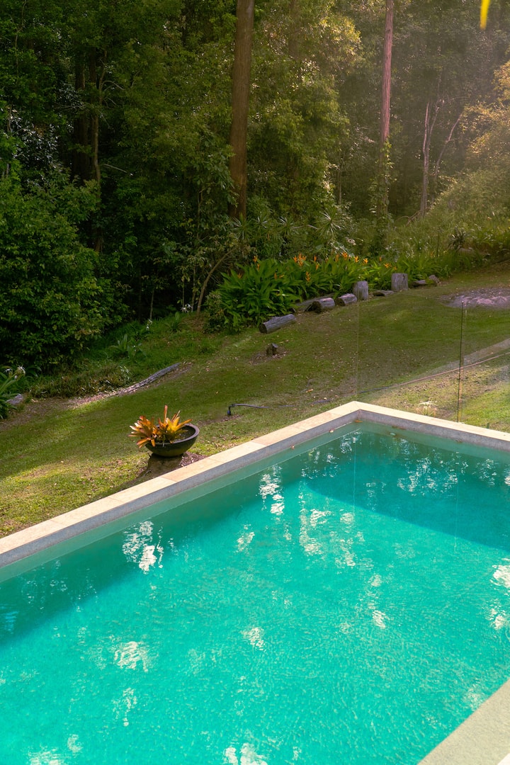 Doonan Hinterland Escape - Noosa Shire