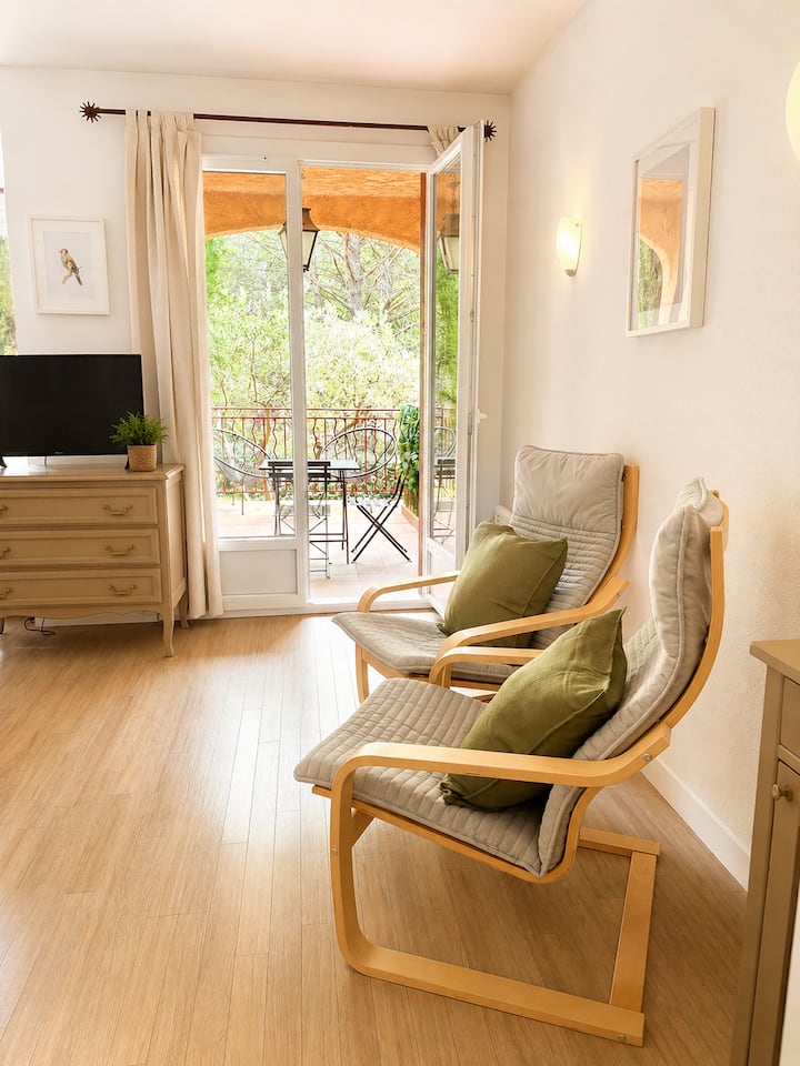 Studio 4 Au Calme, Terrasse, Proche Thermes - Esparron-de-Verdon