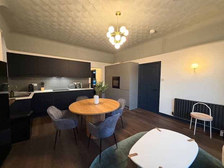 Luxury 2.5 Bedroom Flat In Southsea - Portsmouth