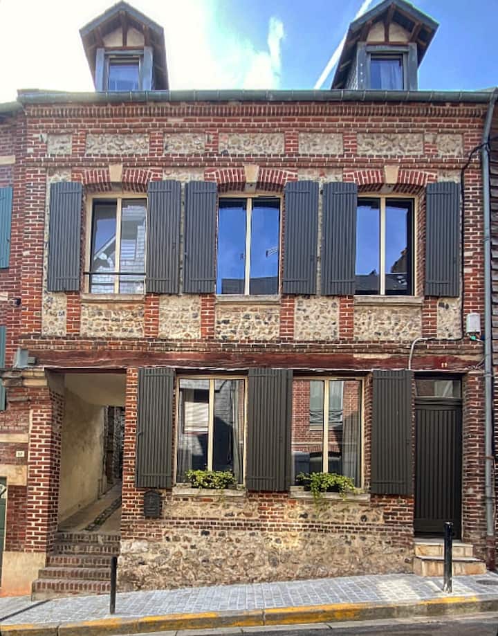 Maison De Pêcheurs - Honfleur