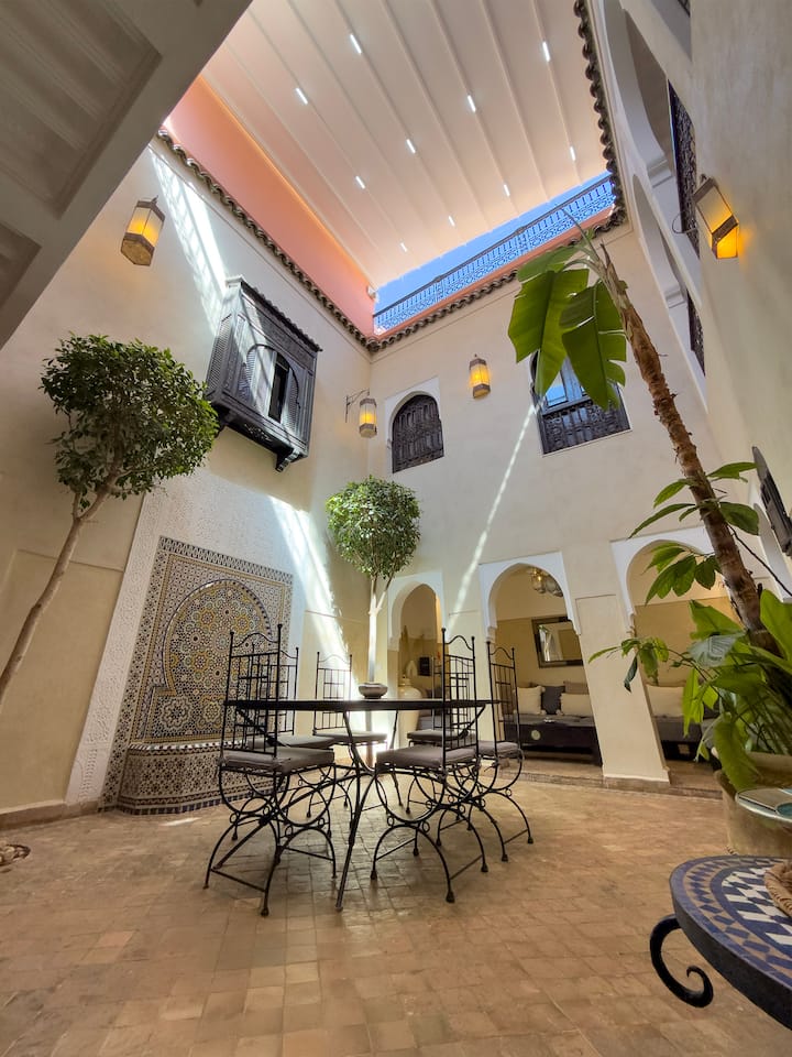 Riad -Piscine Chauffée -Médina-petit Déj S-kasbah - Marrakesh