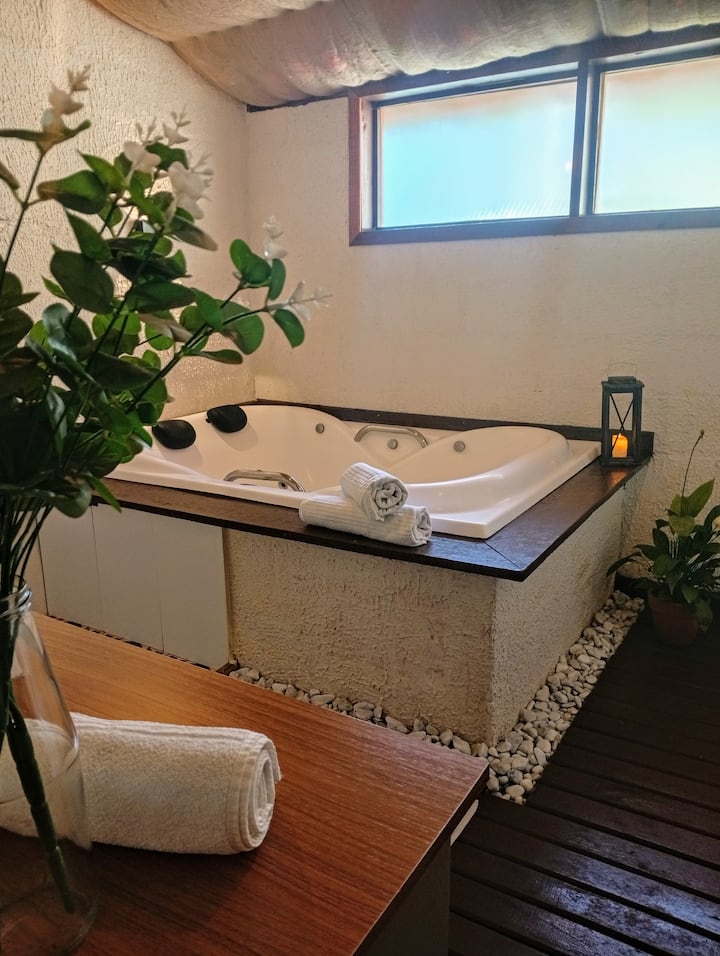 Chalé Das Flores 2 - Orquídea Com Banheira. - Santo Antônio do Pinhal