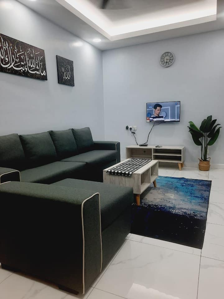 Bersih Dan Selesa  Homestay Ekotropika Kota Masai - Pasir Ris