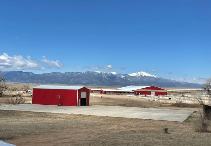 Circle 3 Ranch House W A View - Colorado