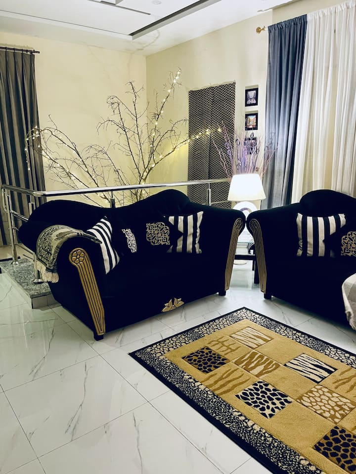 Divine Gardens Retreat |The Royal Escape - Lahore