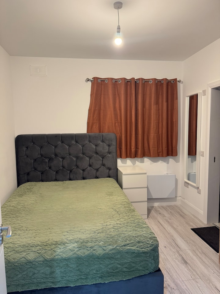 Tiny Home With Seperate Entrance House At Naas. - Naas