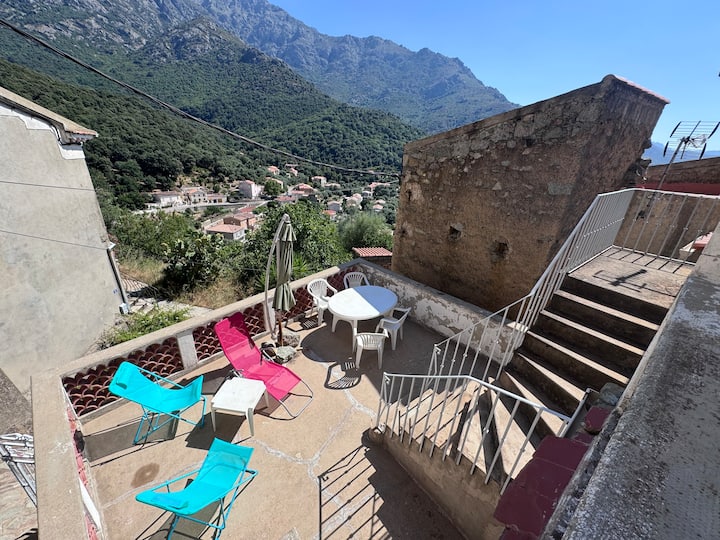 Zilia: A Casanova Jolie Maison De Village - Calenzana