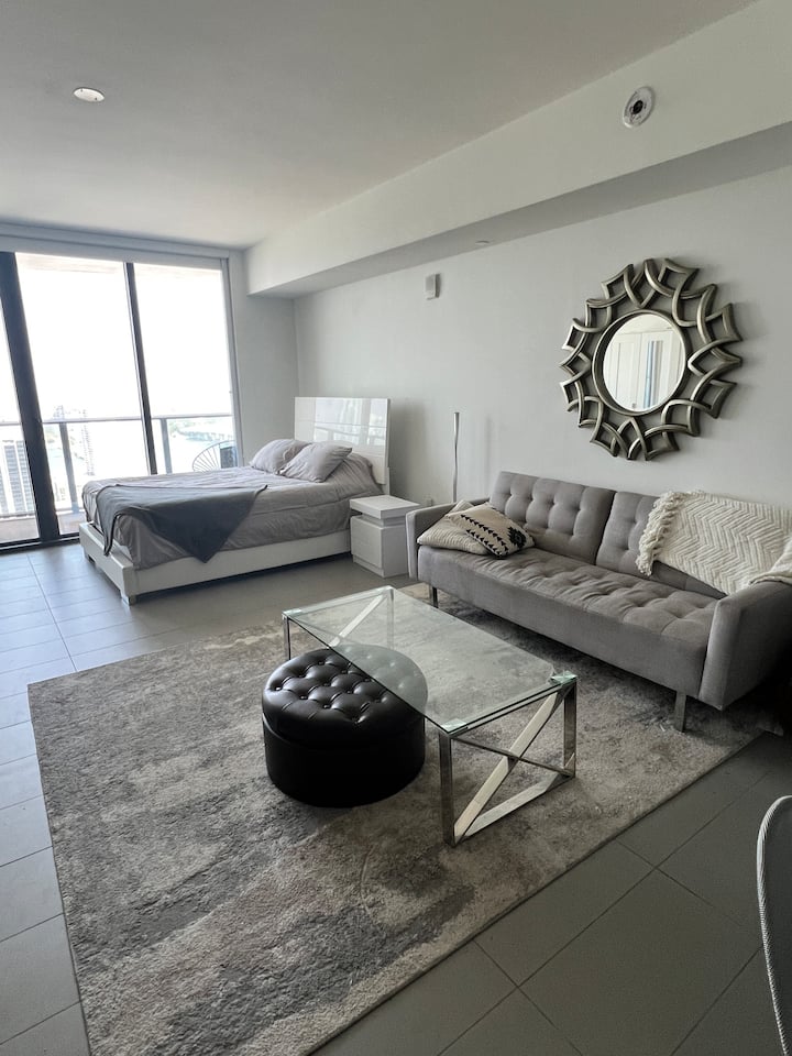 Amazing Views! Monthly Rental Discounts - Miami