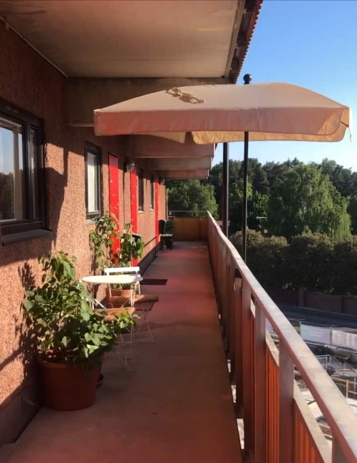 Micro Apartment For 4-5 People - Solna