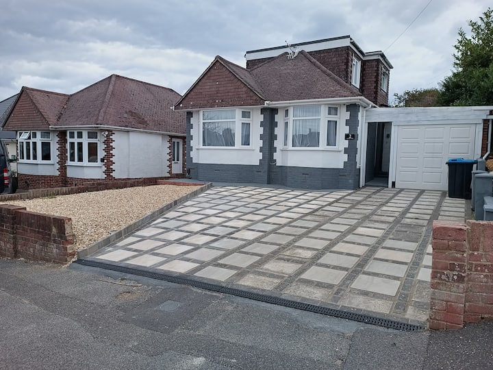 Family Home With Lots Of Space. - Poole