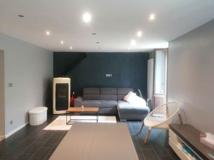 Appartement Spacieux Proche Commerce - La Norma