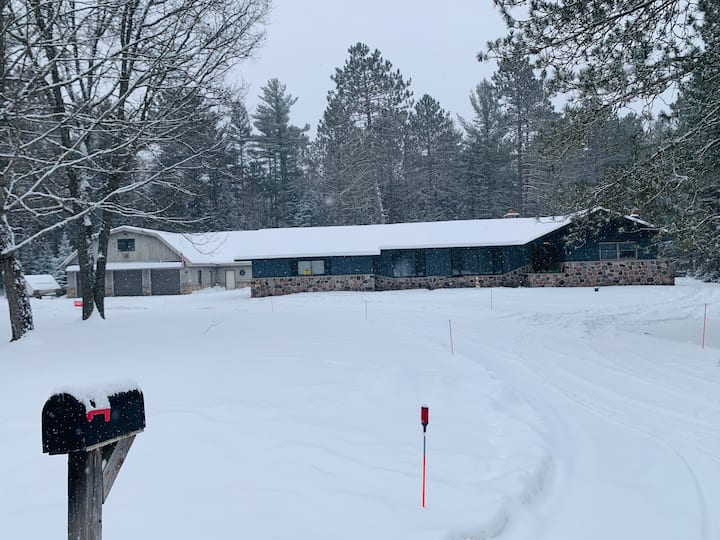 Trailside Lodge~family And Pet Friendly! - Eagle River, WI