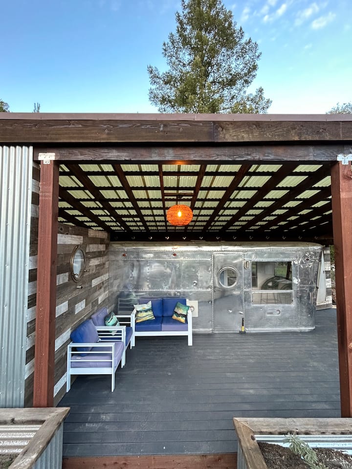 Santa Cruz Spartan Suite - Santa Cruz, CA