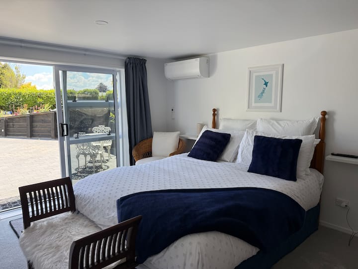 The Studio Sanctuary - Close To Lake Taupo! - 타우포