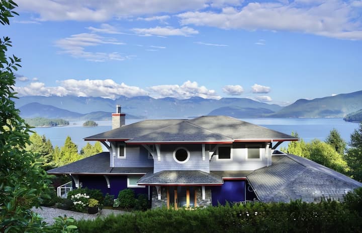 Blue House - Bowen Island