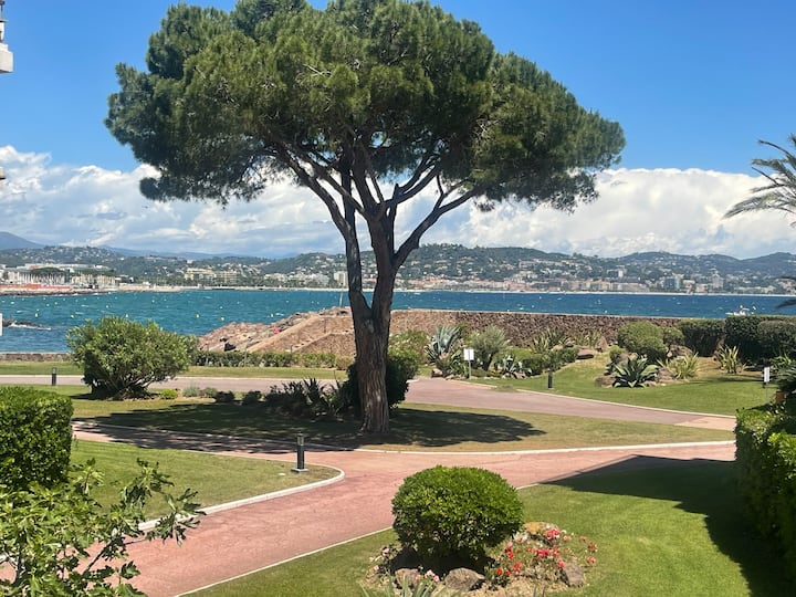 Grand Studio Résidence Luxe - Mandelieu-la-Napoule