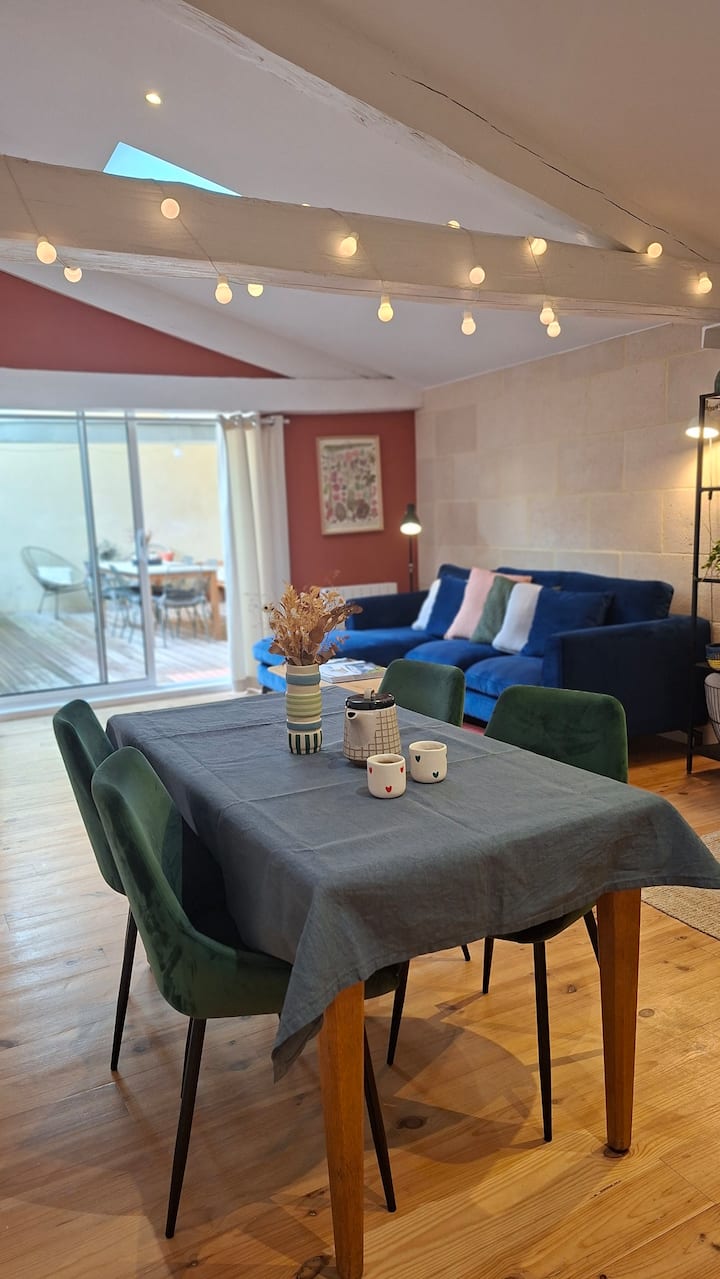 Appartement Pour Noël Avec Déco Et Chocolats - Bordeaux