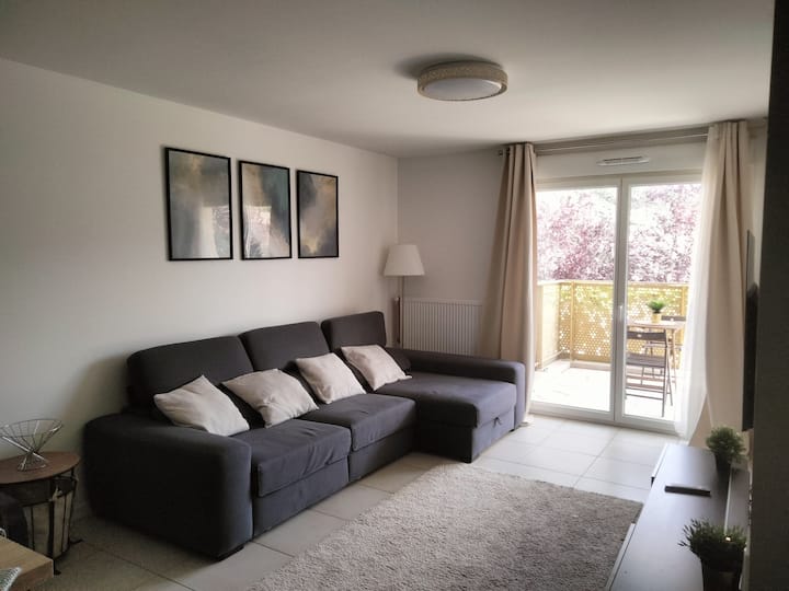 Logement Cosy Lumineux Balcon - Corbas
