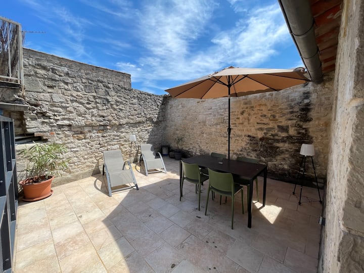 Appartement Grande Terrasse Plein Cœur - Barjac