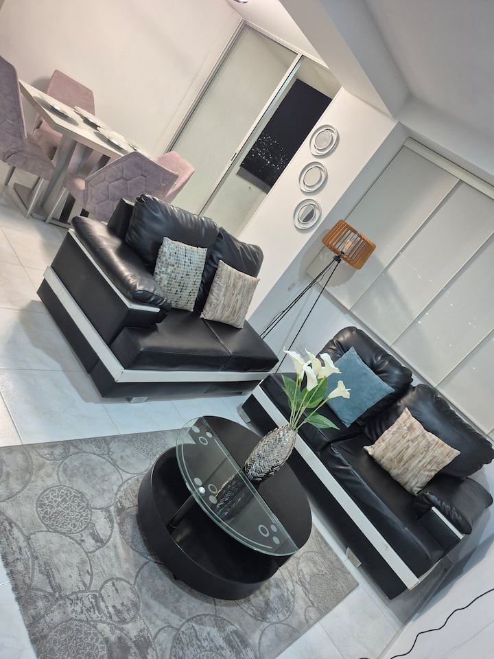 Moderno Y Cómodo Apartamento - Cúcuta