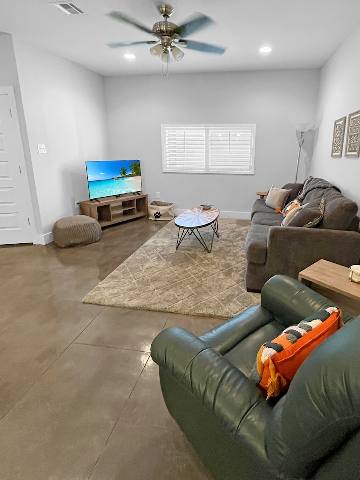 La Maison De Soliel Townhome - Lafayette, LA