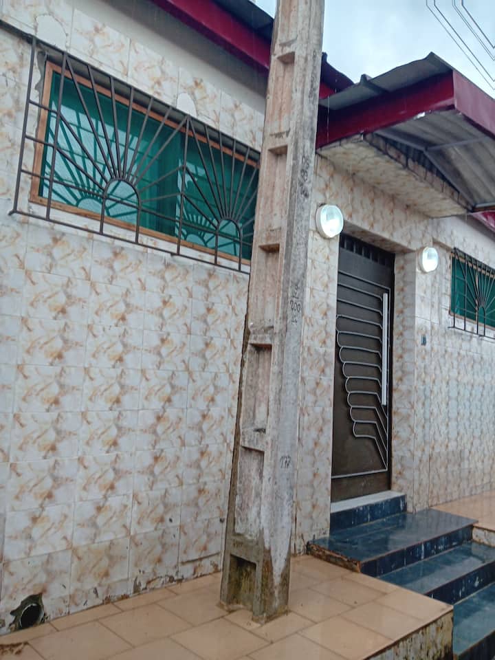 Un Nid Doré, Calme Et Reposant - Abidjan