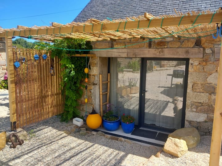 Maisonnette Bretonne - Plougrescant