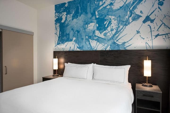 A Relaxing Oasis Of Comfort | Pets Allowed - Salem, OR