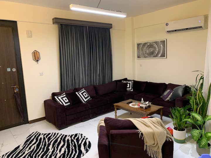 Carmel Studio Suites - 401 - Baghdad