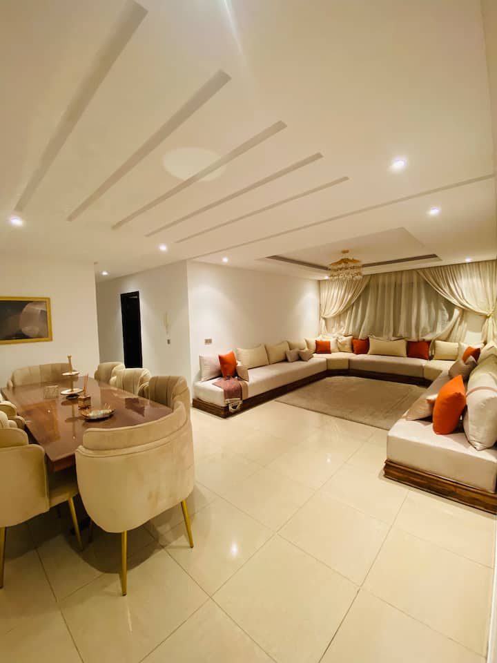 Appartement Luxueux Au Centre + 2 Piscine, Netflix - Agadir