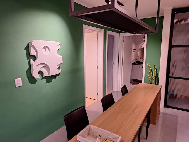 Apartamento Com Dois Quartos - Pelotas