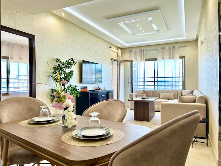 Comfortable 2 Br - Downtown & 11th Floor Views - Tangier