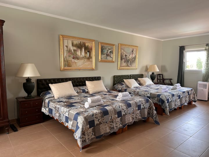 Villa Iri Habitación N 4 - Suit Familiar - Calella