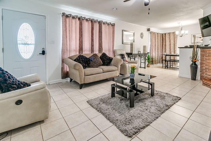 Family And Friends Home - Oklahoma City, OK